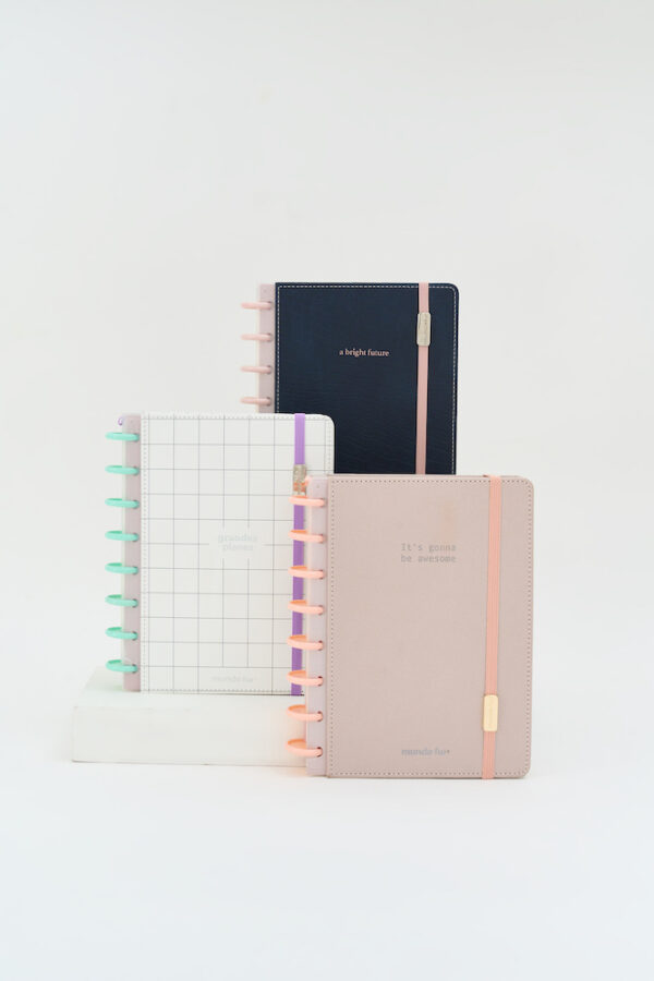Agendas & Papelería - Mundo FW
